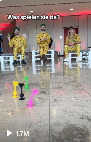 TOSSIT. Most advanced silicone darts for greater fun. Everywhere anyti